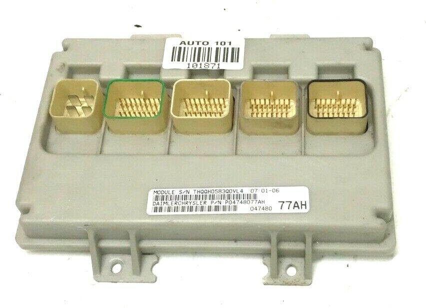2003 TOWN & COUNTRY GRAND CARAVAN Body Control Module BCM 04748077AH ...